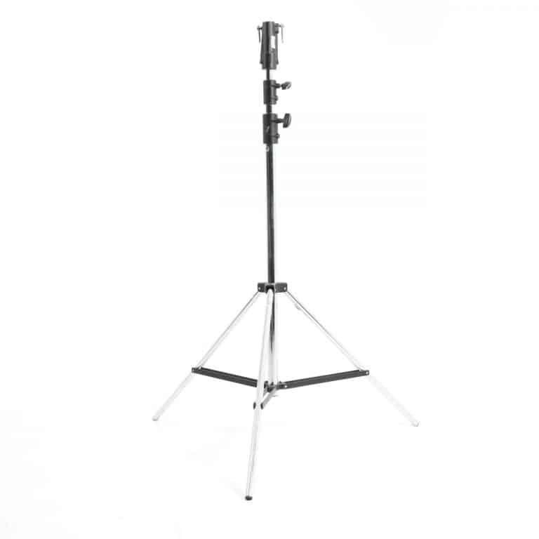Heavy Duty Steel Light Stand - Photo Studio Hire and Film Studio Hire ...