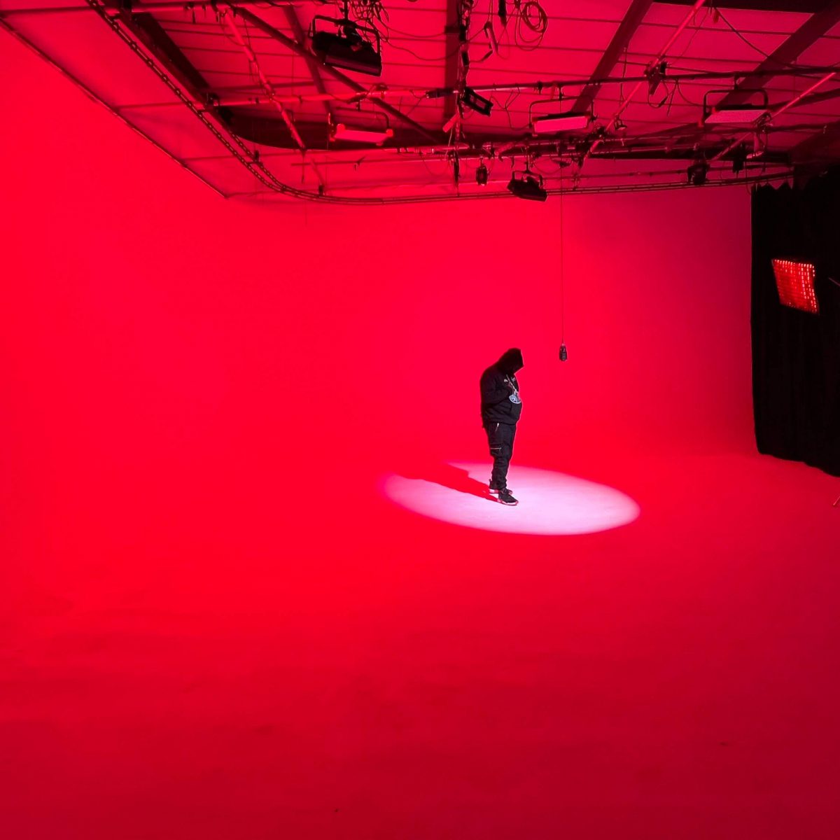 What Should a Photography Studio Have - 5 Essential Features Every ...