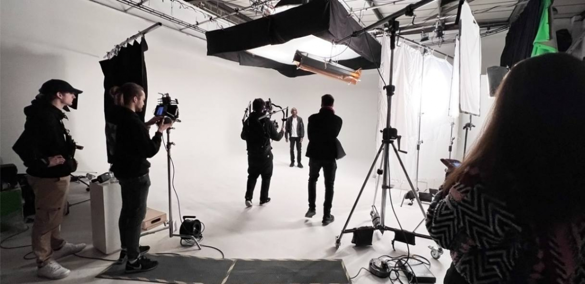 Infinity Cove Studio / Cyclorama (CYC) - London