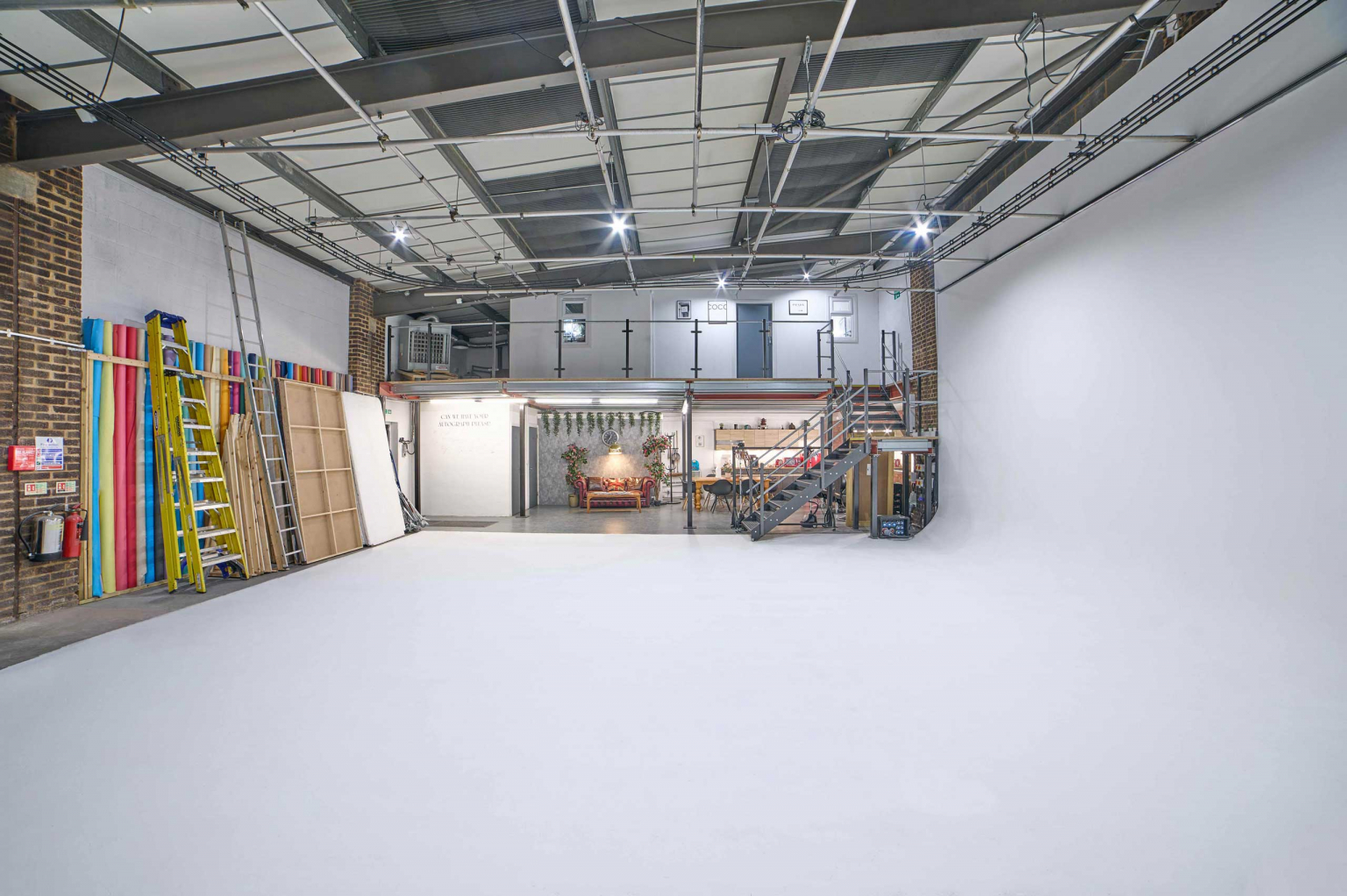 Cineview Studios | Photo Studio Hire and Film Studio Hire Gallery