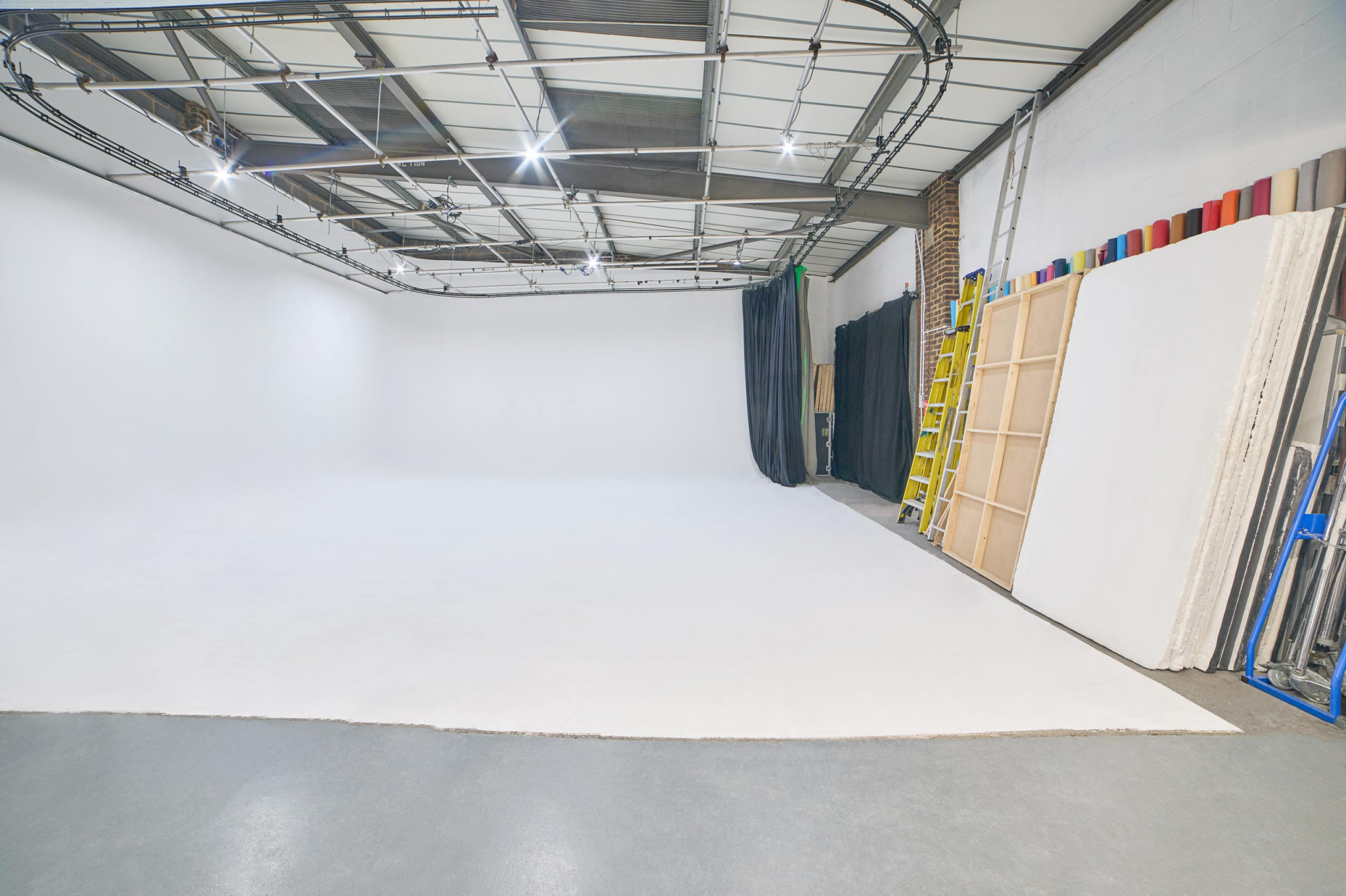 Cineview Studios | Photo Studio Hire and Film Studio Hire Gallery